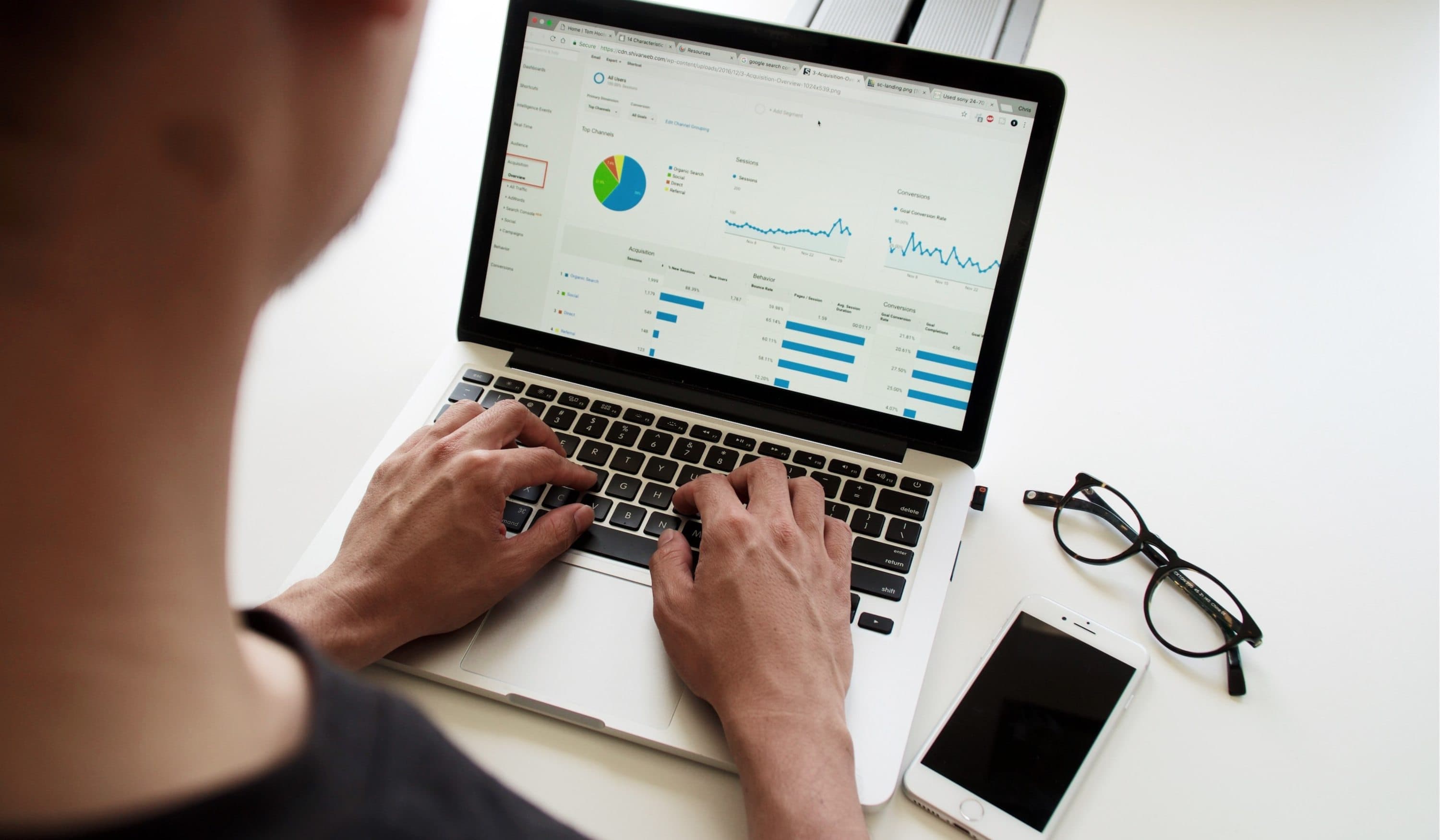 Big data: ¿qué es y para qué sirve? (+ ejemplos) Big data: ¿qué es y para qué sirve? (+ ejemplos)